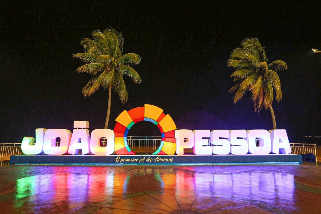 João Pessoa completa 436 anos e ganha nova marca turística - Ale Lontra João Pessoa completa 436 anos e ganha nova marca turística - Ale Lontra