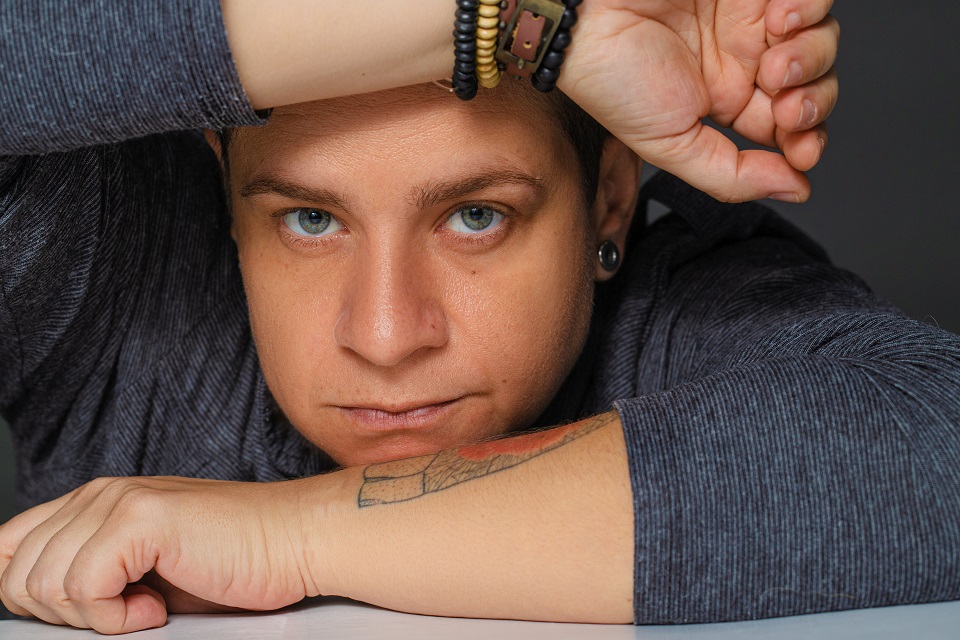 Val Donato faz homenagem a Cássia Eller com músicos da banda original ...